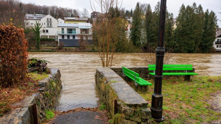 Everything You Need to Know About Flood Warnings - Climate Tech Wiki